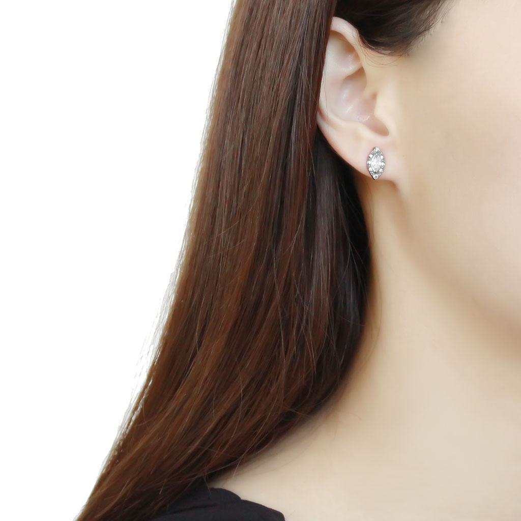 DA368 - High polished (no plating) Stainless Steel Earrings with AAA G ...